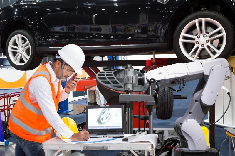 Qué tareas realiza un ingeniero mecánico automotriz en su profesión